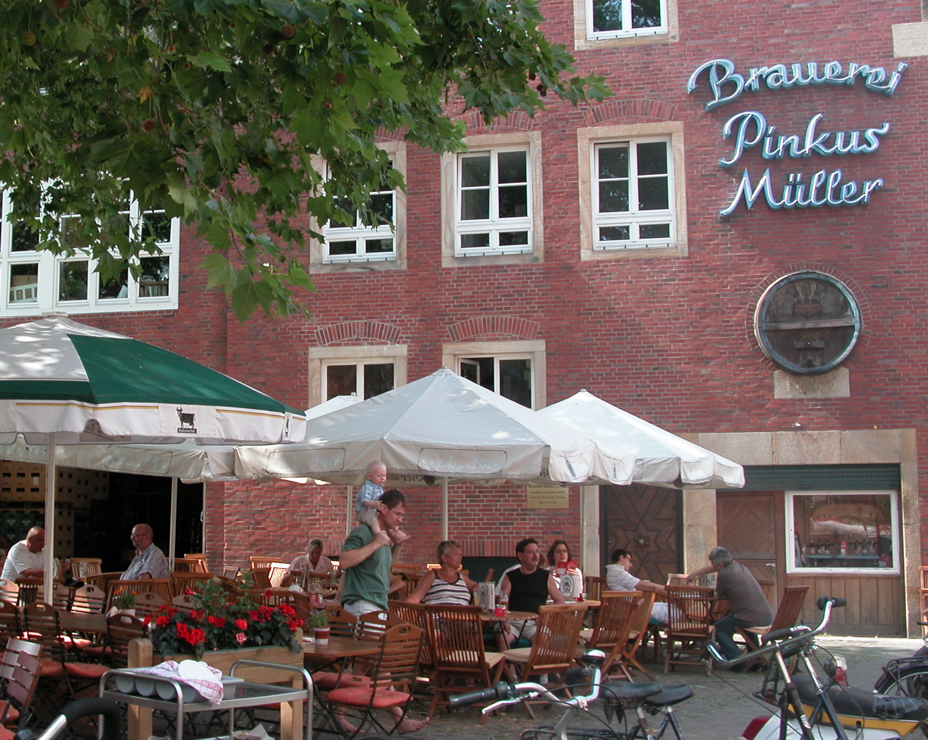 Pinkus Müller Altbierküche, Münster - Restaurant, Deutsche Küche ...