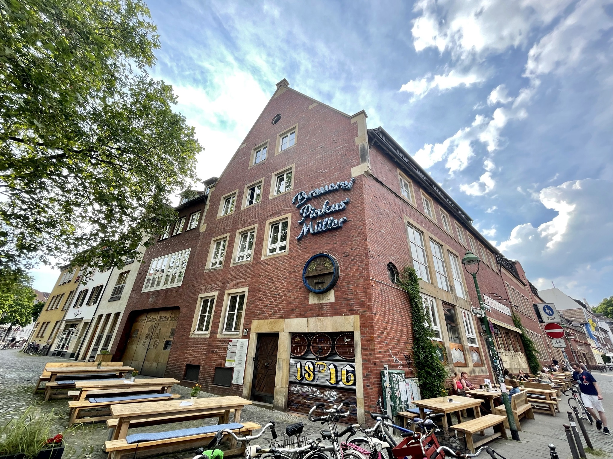 Pinkus Müller Biergalerie, Münster - Bars & Kneipen